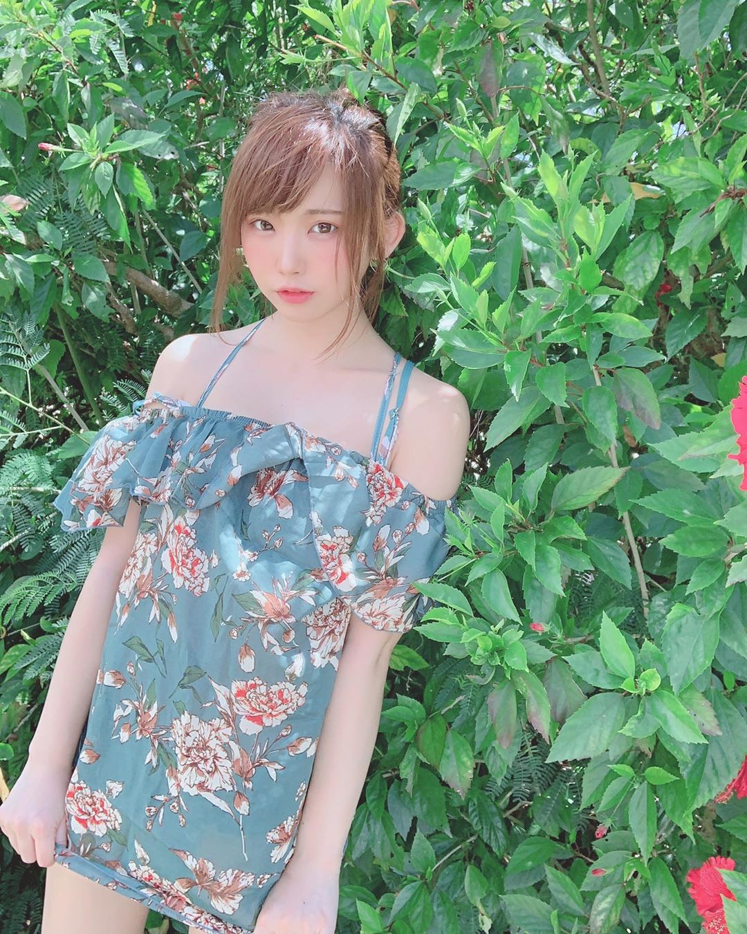 Ngắm nhan sắc đời thường đầy quyến rũ của Enako, mỹ nhân cosplay nổi ...