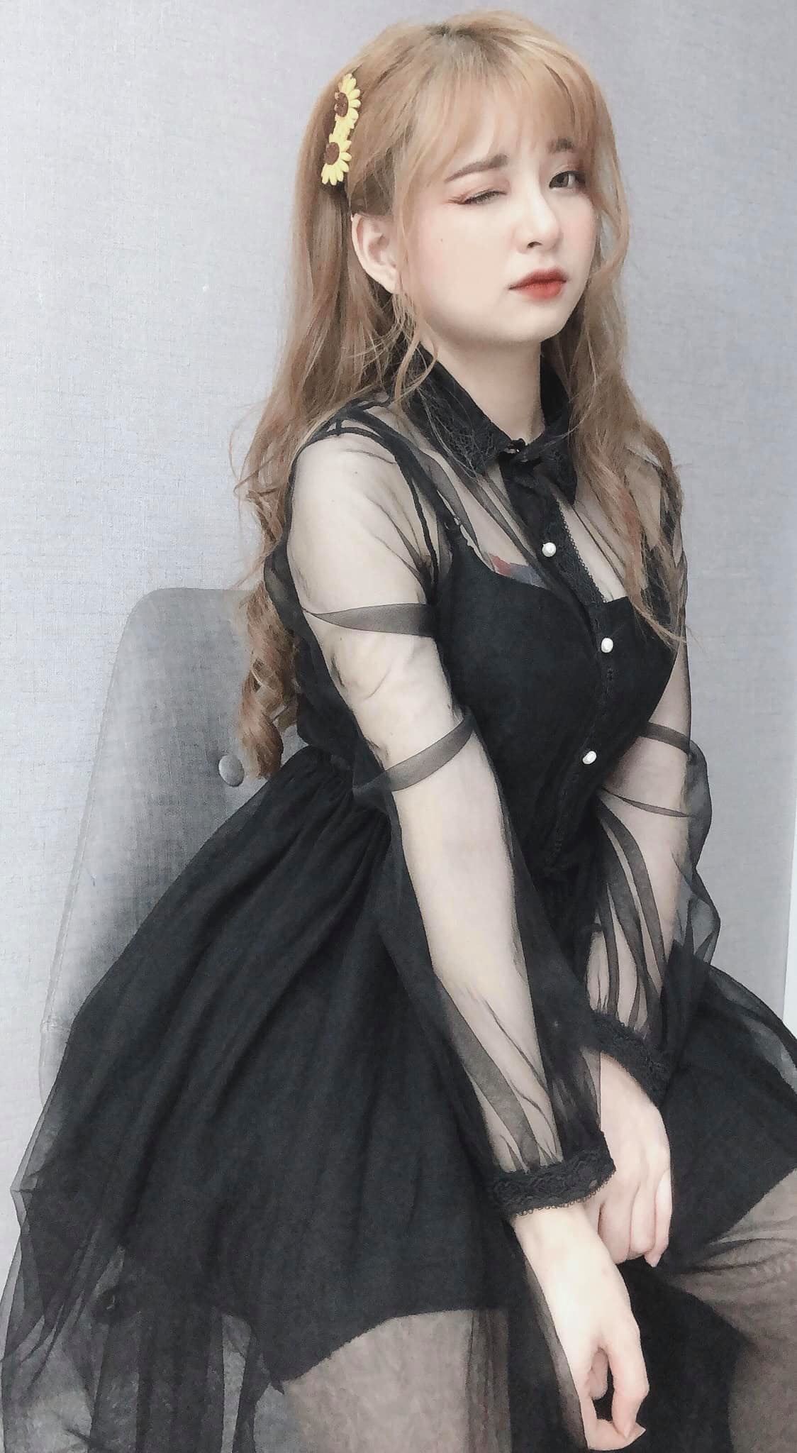 Streamer Mèo 2k4: 'Em đã từng bị fan nữ của bạn trai cũ tìm đến ...