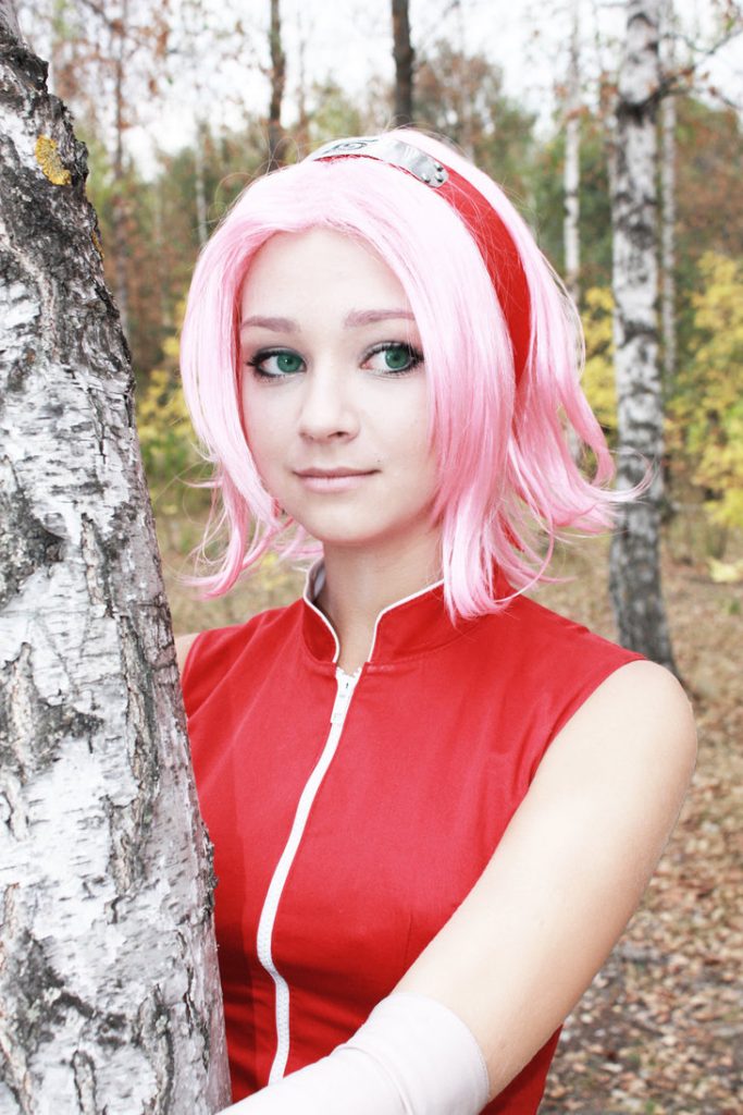 Ngắm "mối tình đầu" của Naruto nhan sắc thay đổi thất thường qua các ...