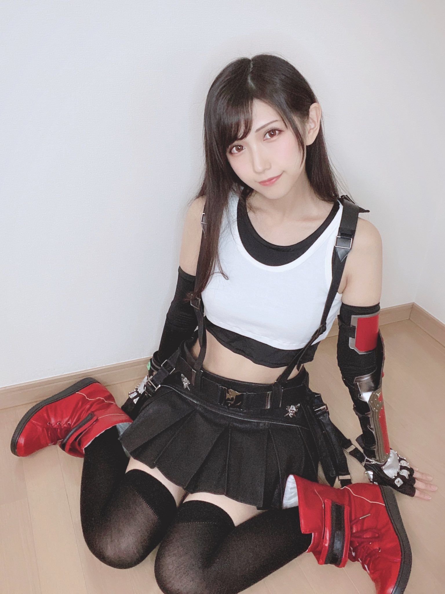 Lại xuất hiện cô nàng cosplay Tifa đời thực mới cực xinh, giống 99% ...