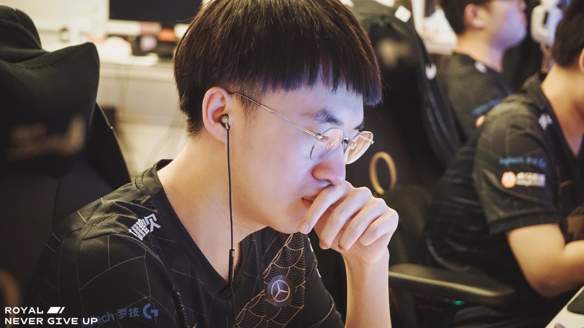G2 Esports bật mode "tấu hài" ở MSI 2022 giúp RNG chiếm lấy vị trí top 1 vòng Hỗn Chiến