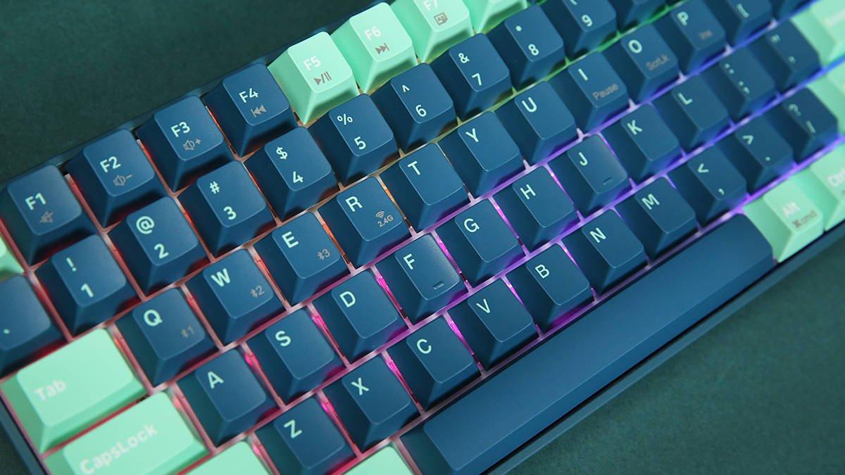 Bàn phím cơ Newmen GM1000 Spring: Thiết kế non nước hữu tình, đẹp đến ...