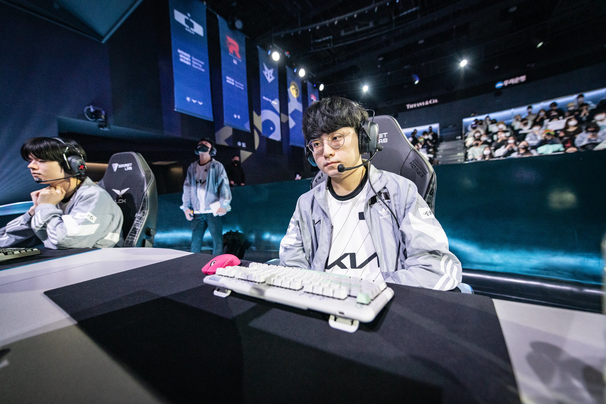 ShowMaker vẫn tự tin có thể đánh bại được T1