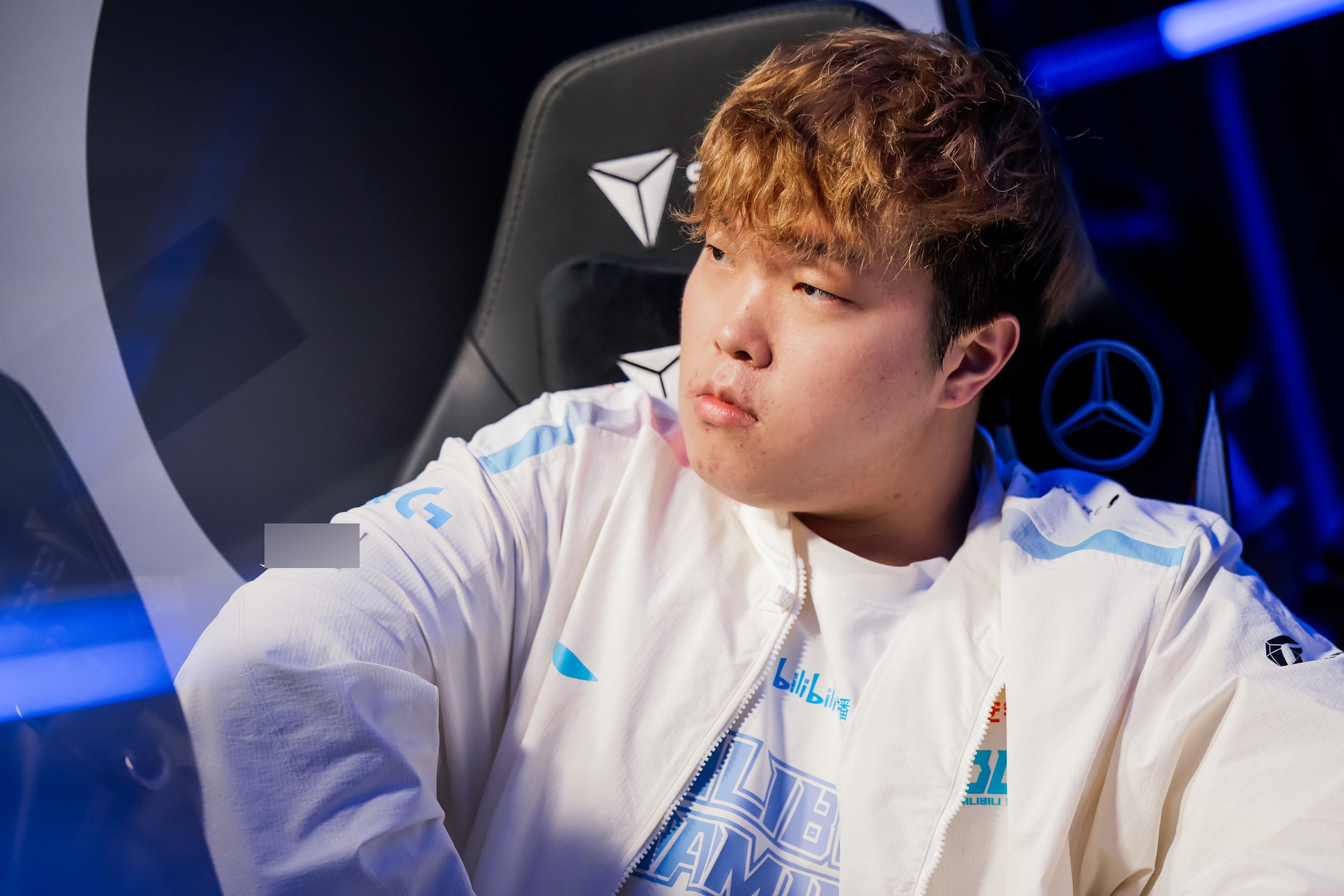 SofM tiết lộ sự thật về Bin, hóa ra Đường Trên của BLG từng "trẻ trâu" thế này đây