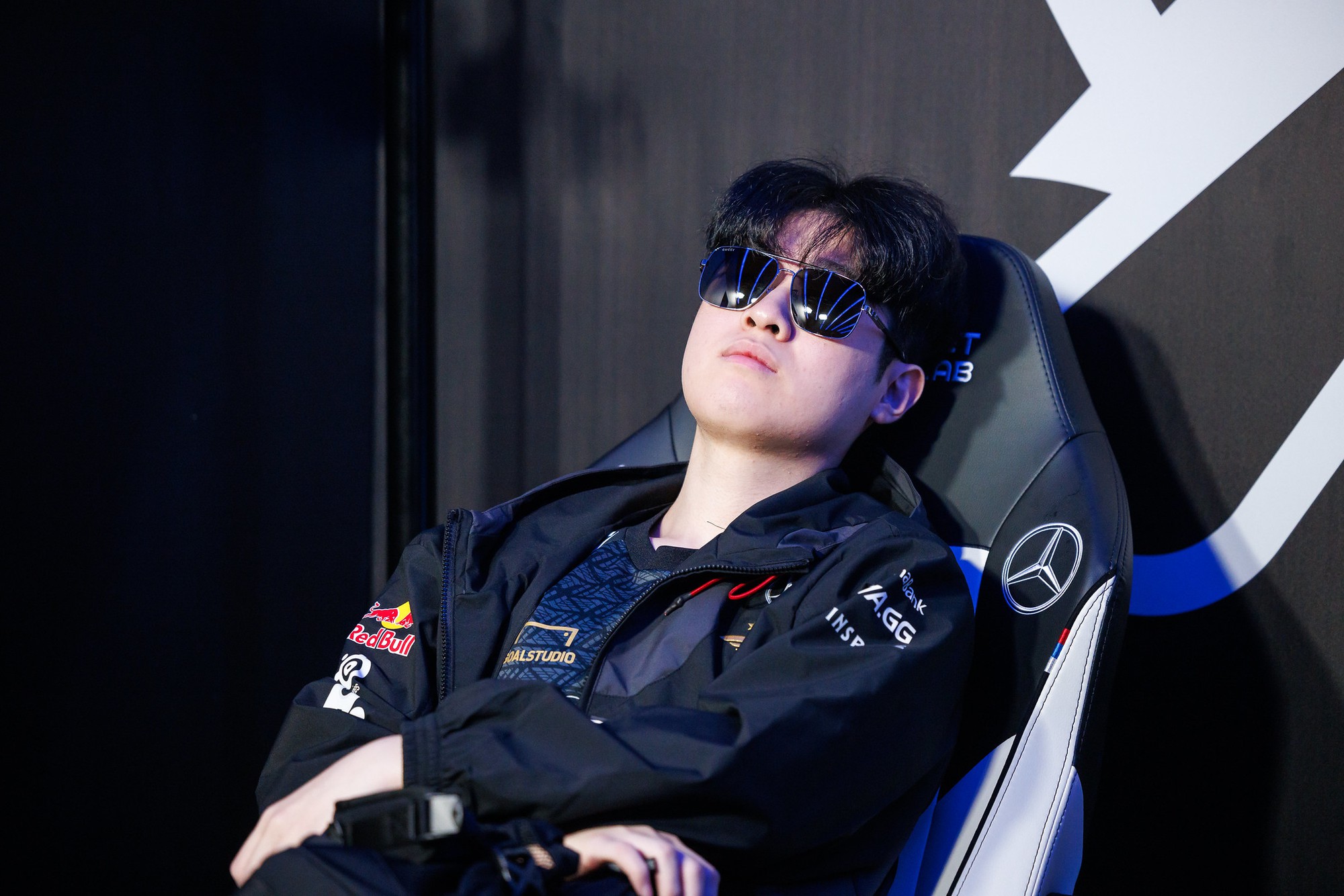 LNG đại bại hoàn toàn, fan LPL gây tranh cãi khi chấm điểm một tuyển ...