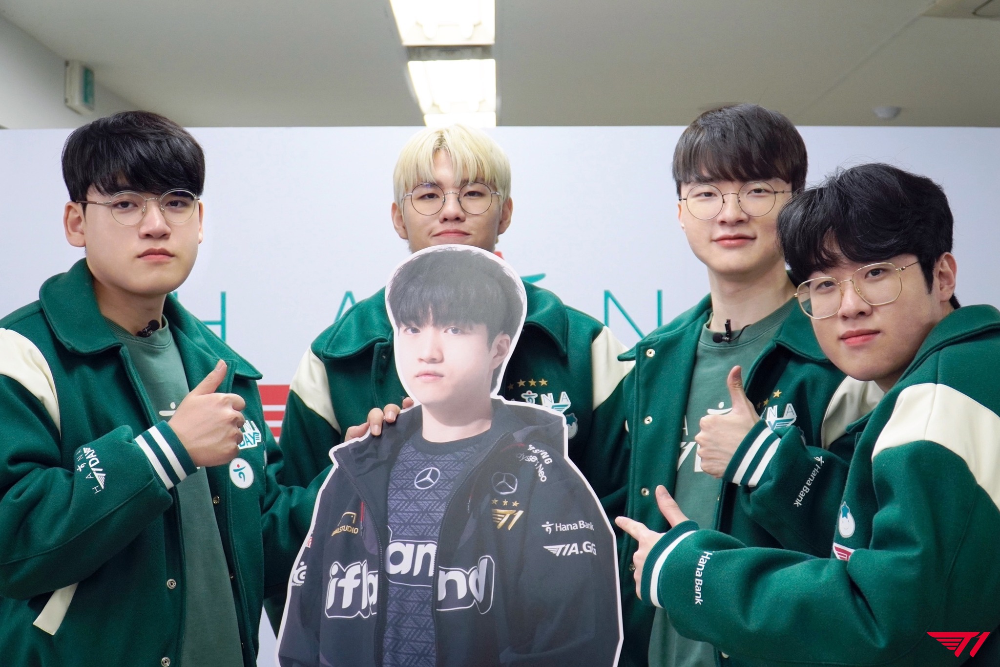 Dàn sao T1 tiết lộ sự thật về cơ ngơi của Faker, có một chi tiết chính ...