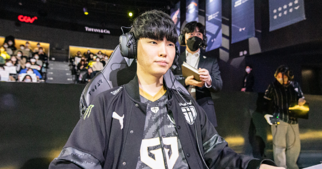 Doinb tiết lộ mức lương của Chovy bằng quỹ lương một top team tại LPL