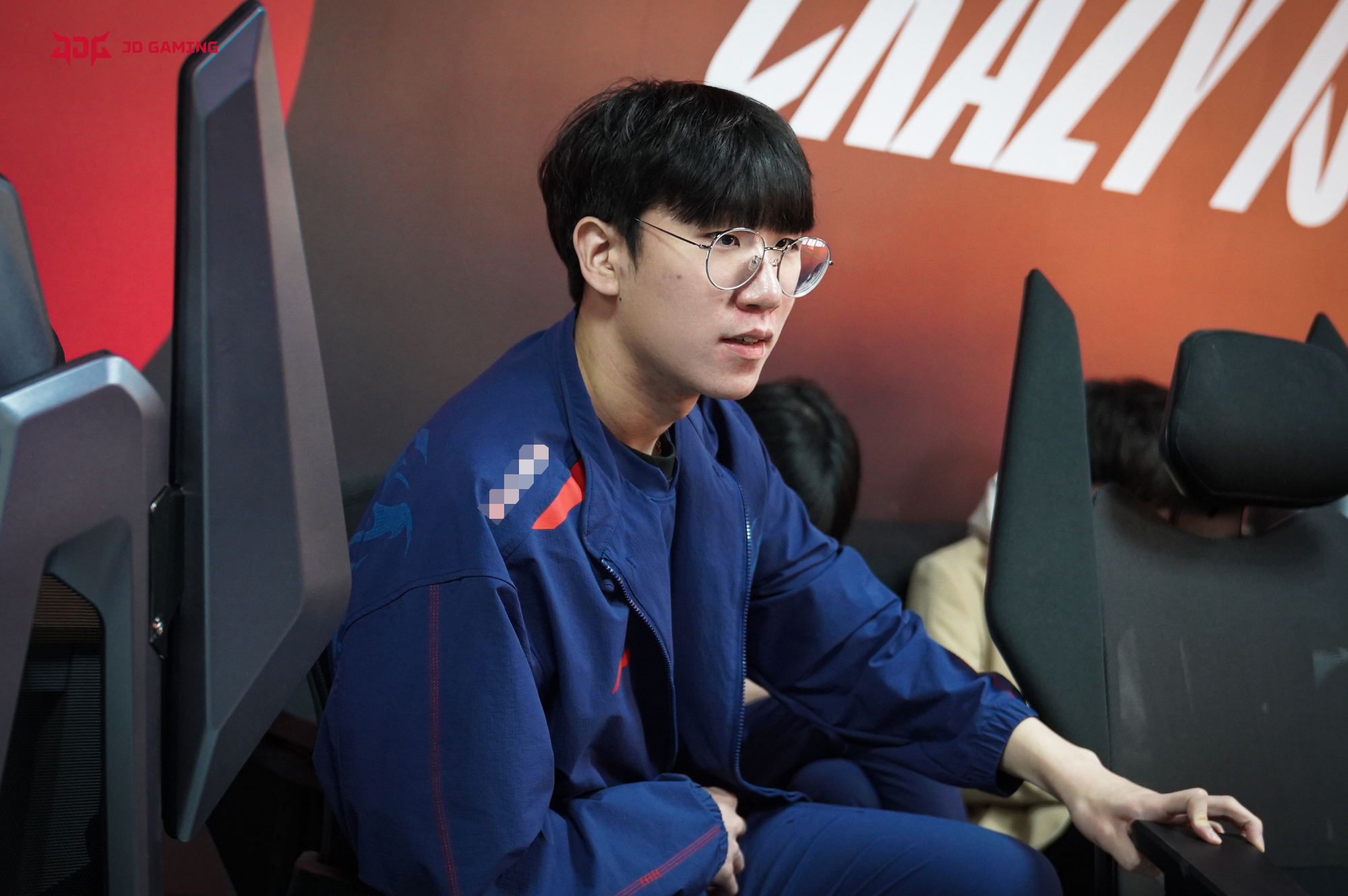 Doinb tiết lộ mức lương của Chovy bằng quỹ lương một top team tại LPL