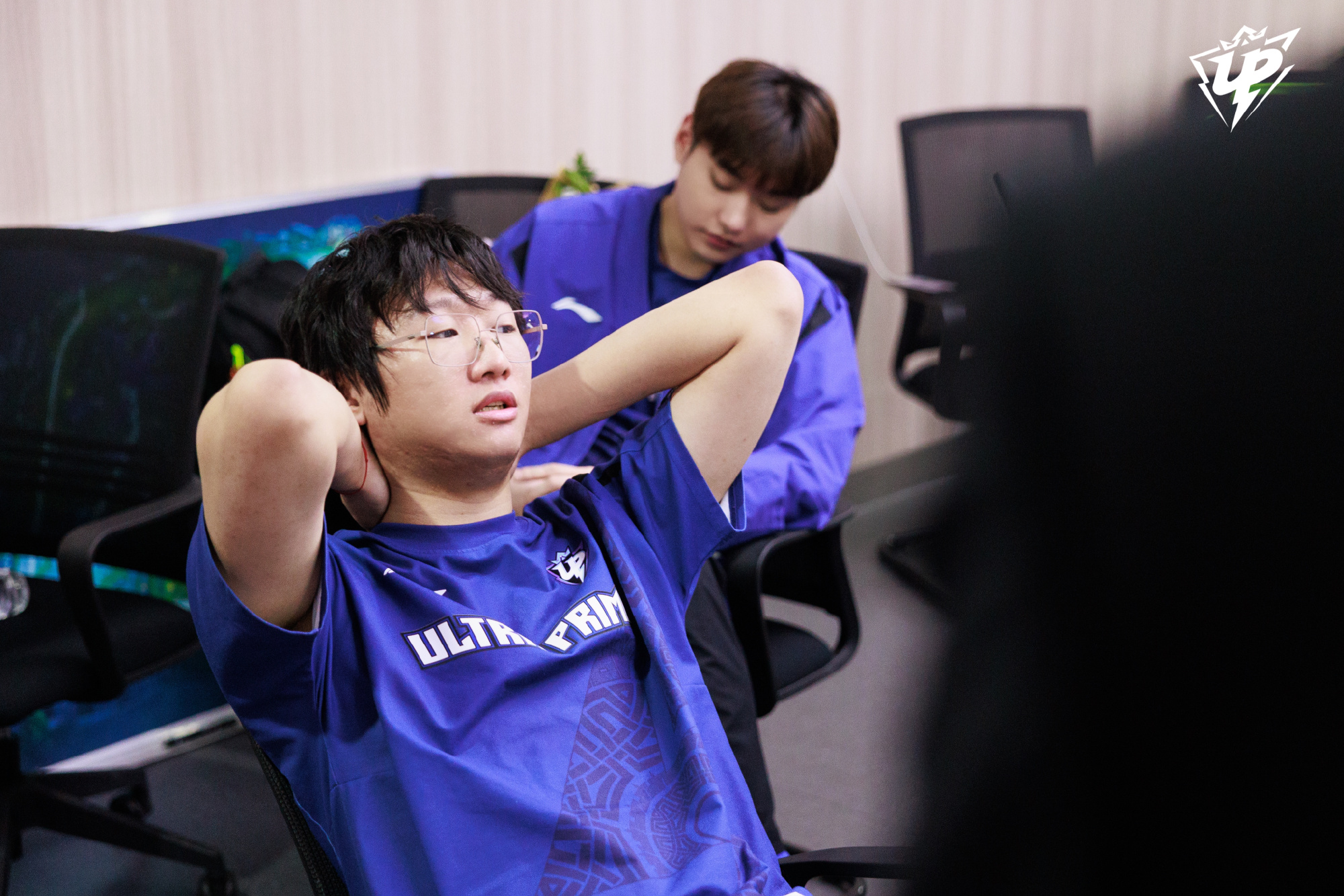 Cựu vô địch CKTG Ning bị khán giả đánh giá còn kém hơn cả dự bị của đội yếu nhất LPL