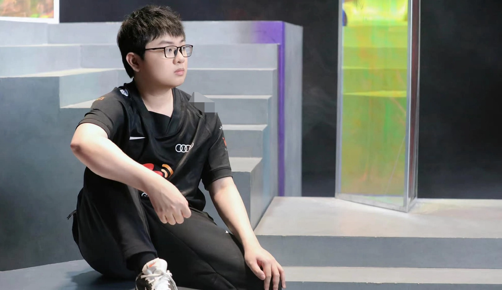 WBG lên tiếng bảo vệ TheShy, khán giả LPL nhắc tên SofM