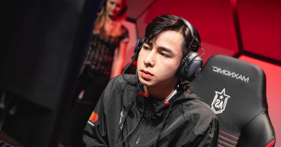 Zeros lên tiếng về drama dàn xếp, fan cứng cũng đưa ra lời khuyên chân ...