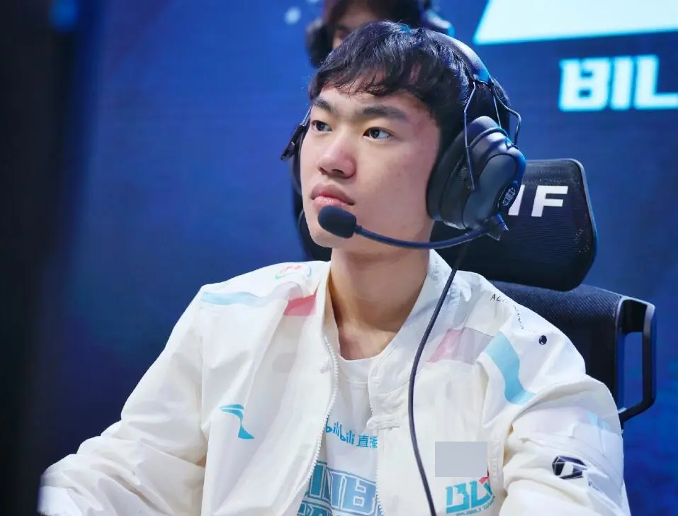 Hé lộ điều kiện ngặt nghèo để Knight gia nhập BLG, nghi vấn là do T1