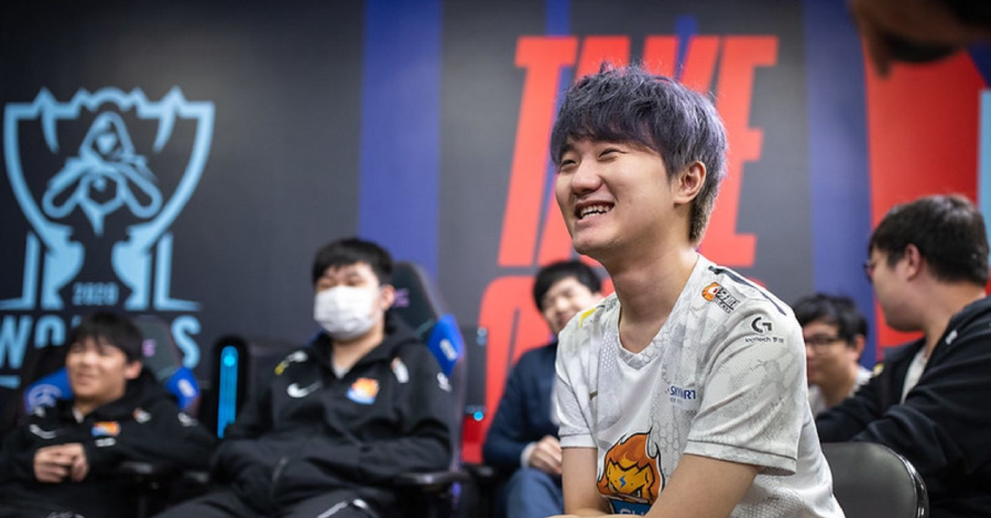 SwordArt - tân binh của VKE là ai? Cựu Á quân CKTG, hưởng lương "khủng ...