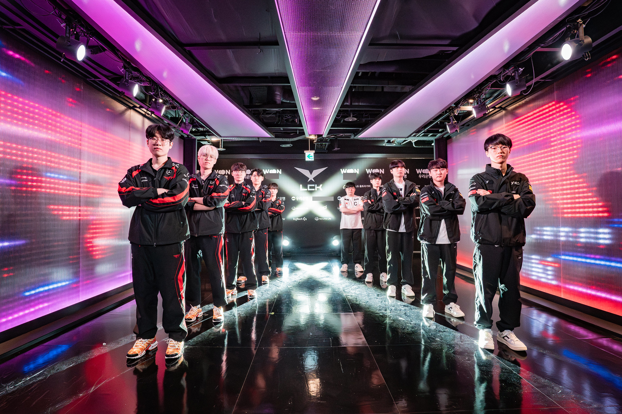 Faker là "nạn nhân" của sự trùng hợp hài hước trong trận T1 - KT