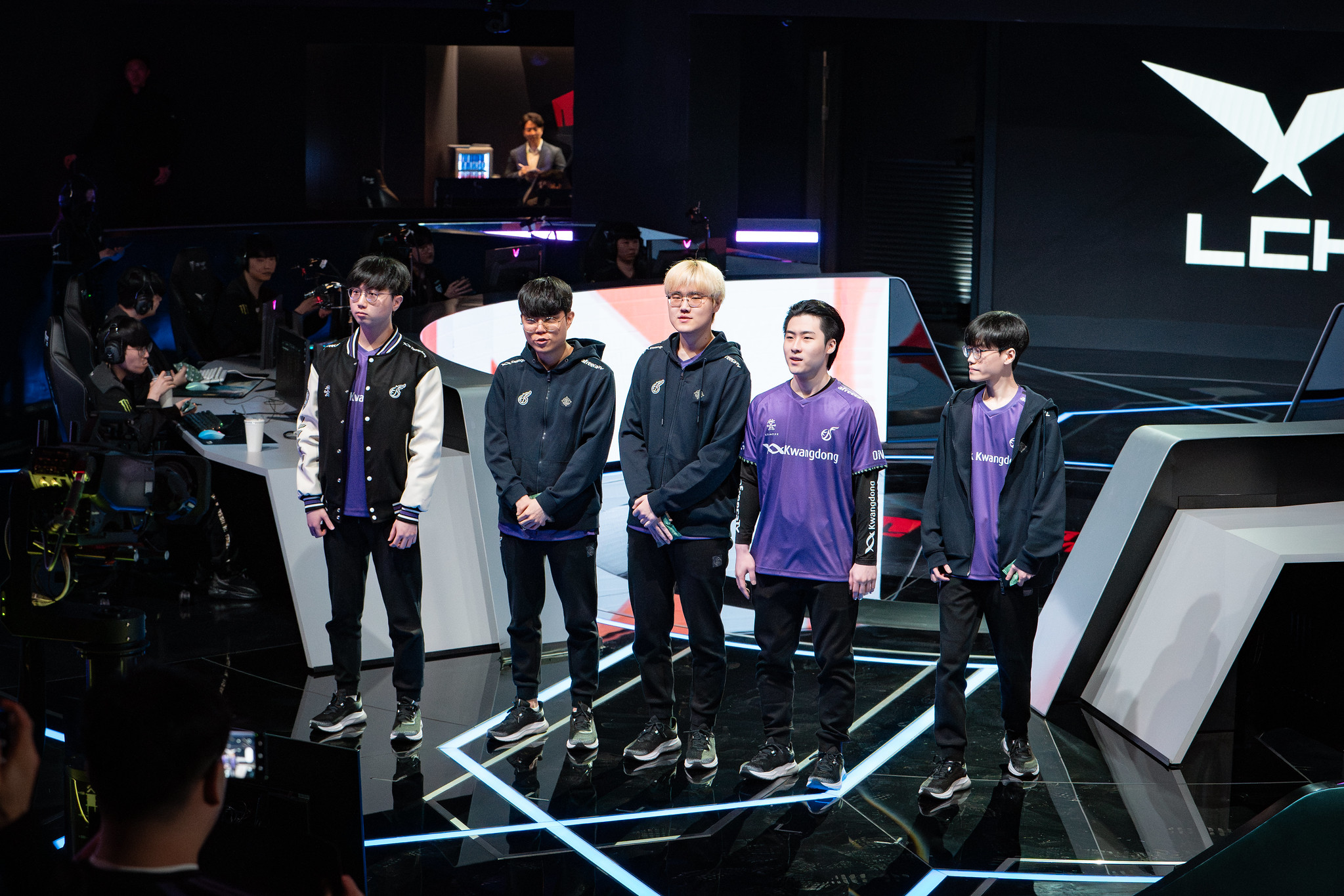 KDF và T1 khiến cả LCK "run sợ", hé lộ tác dụng thực sự của các buổi ...