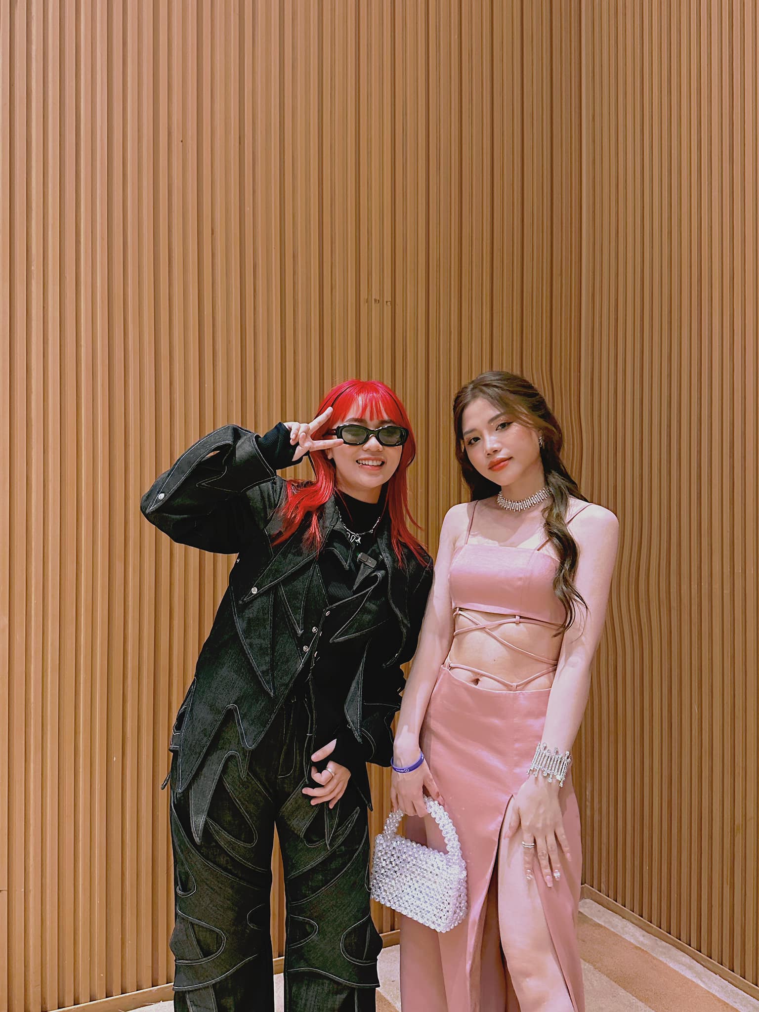 Gái xinh nổi bật giữa dàn sao team Độ Mixi, quá khứ thân thiết với ...