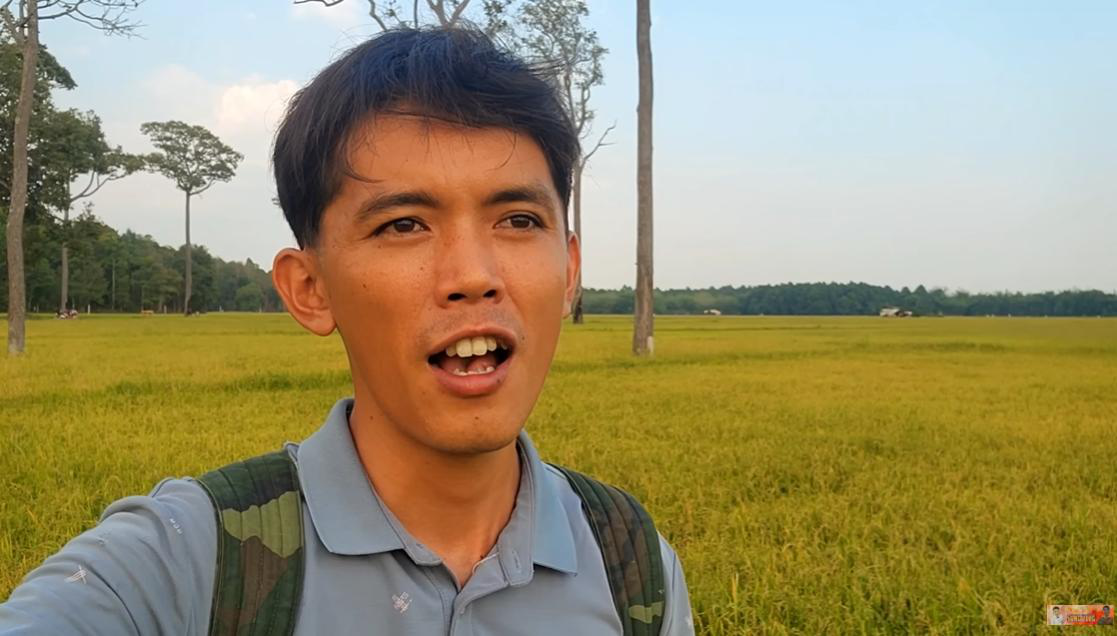 YouTuber Sang Vlog bất ngờ bị "dí" sau thời gian yên bình