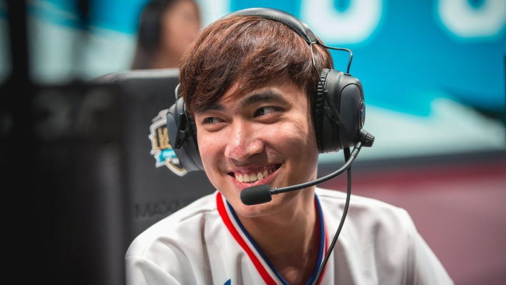 Cái kết của cuộc tranh cãi "SofM - Levi, ai hơn ai"