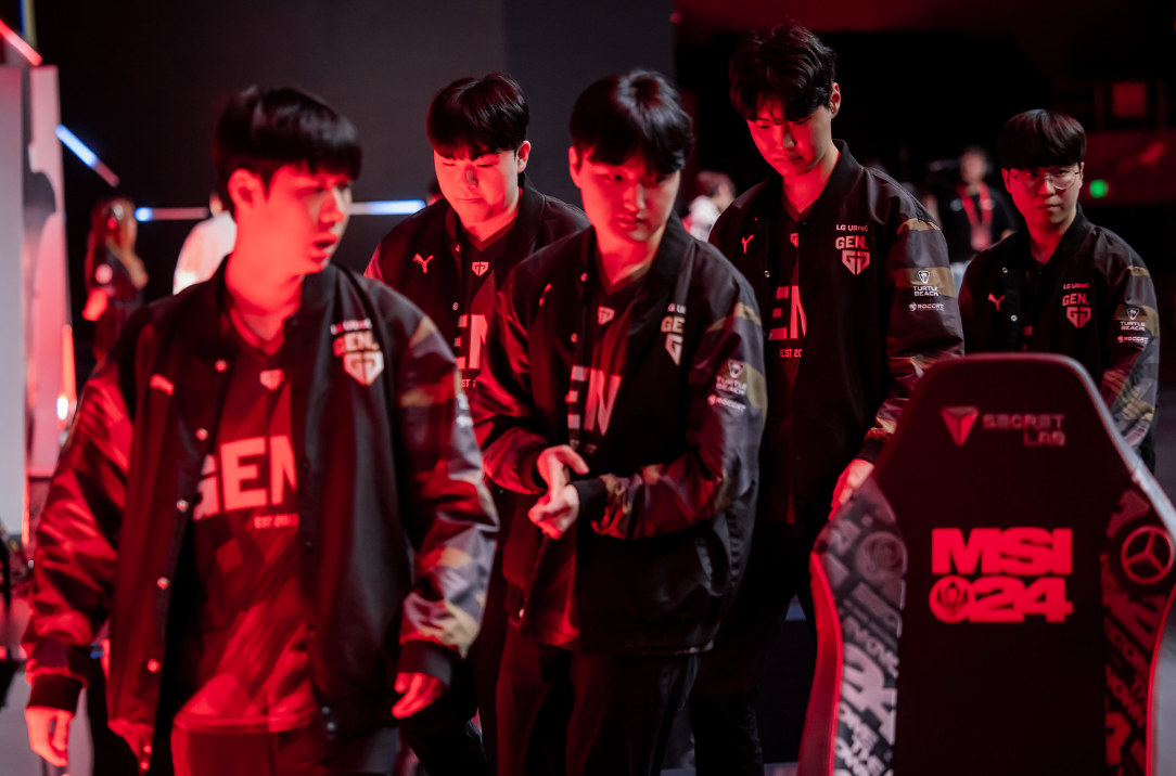 Chovy hé lộ lý do Gen.G hay rơi vào cảnh “khôn nhà dại chợ”