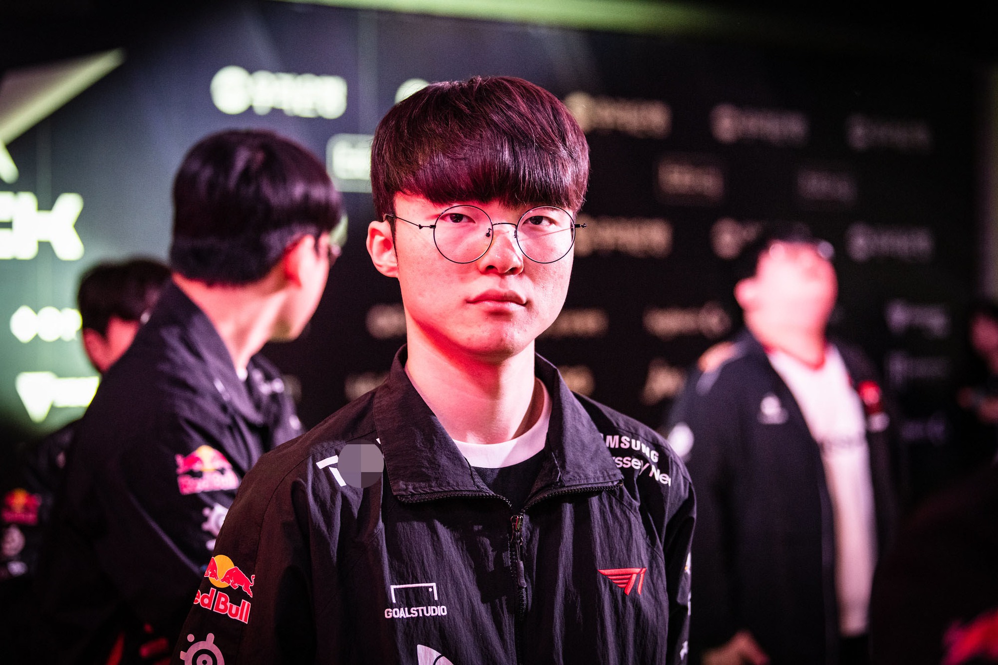 Đẳng cấp G.O.A.T: Chỉ 1 tiếng đồng hồ "làm cho vui", Faker kiếm về gần 17 tỷ