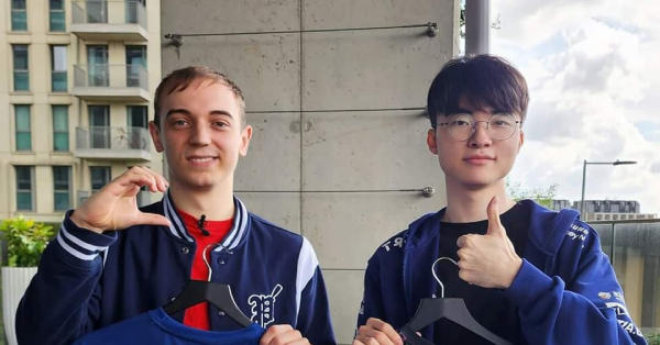 Caps làm nên điều không tưởng ở LEC, Faker so ra cũng chưa bằng