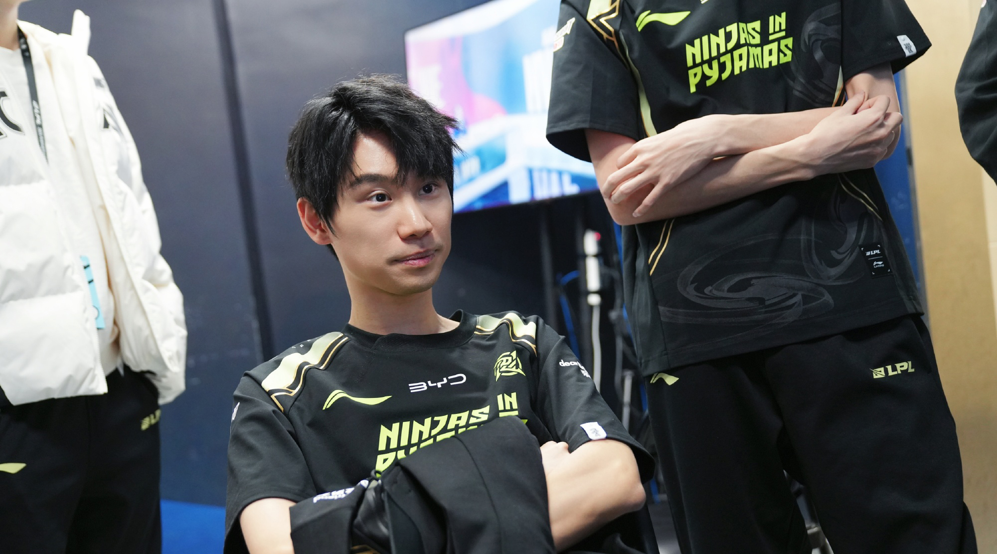 Vừa trở lại, cựu vương CKTG đã có ngay một thành tích vượt mặt Faker