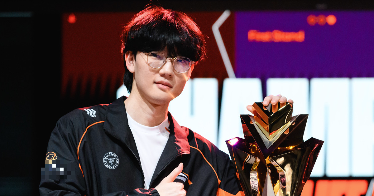 Viper nói một câu chí mạng khiến fan LPL "nhân đôi nỗi sầu"