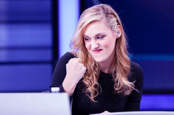 Eefje "Sjokz" Depoortere: Sjokz - Nữ MC gợi cảm nhất LMHT bất ngờ thông ...