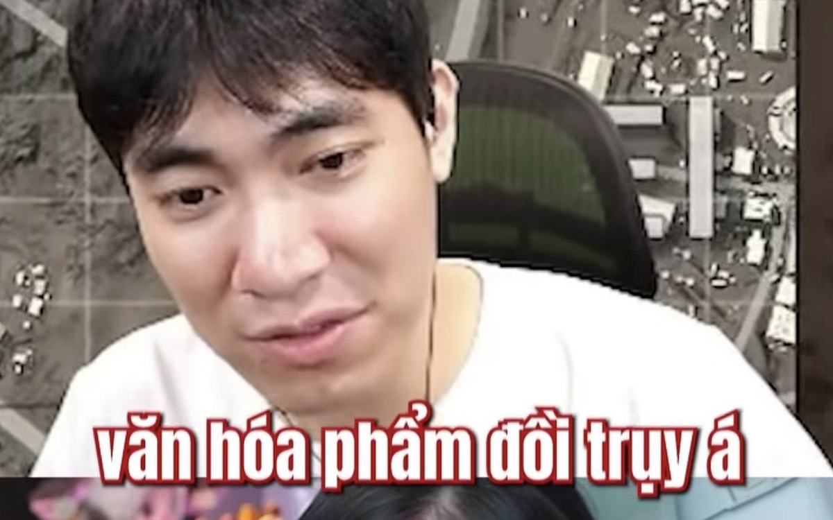 Nữ streamer cợt nhả chuyện tế nhị ngay trên sóng, Levi nhắc khéo nhưng ...