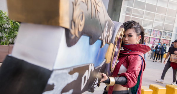 LMHT: Ngỡ ngàng với Senna True Damage đẹp mê hồn của nữ cosplayer Việt