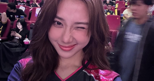 Ngắm thời trang đi dự sự kiện của Mina Young, nữ streamer khiến fan ...