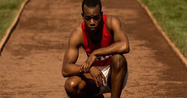 Race - Phim tiểu sử về vận động điền kinh huyền thoại thế giới