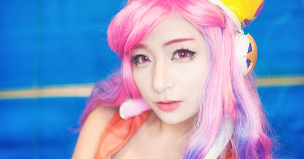 Lạ mắt với cosplay Miss Fortune Giả Lập trong Liên Minh Huyền Thoại