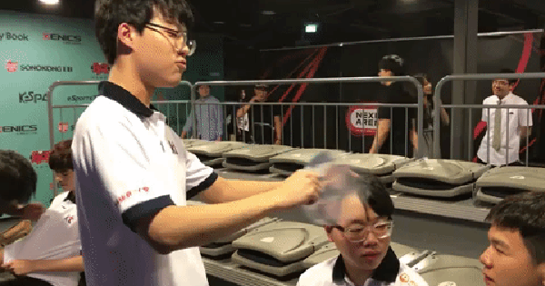 Không phải Smeb hay Deft, đây mới là MVP thực sự của KT Rolster khi thắng SSG