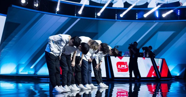 Chỉ vì một 1 BUG ngớ ngẩn của Tahm Kench, fan hâm mộ Trung Quốc đòi đuổi Qiao Gu Reapers khỏi LPL