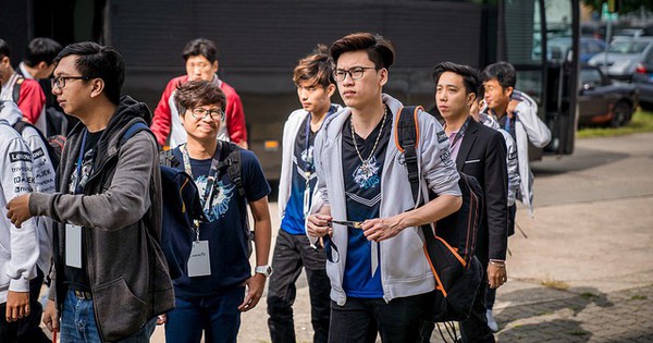 Trước đối thủ quá mạnh, EVOS nhận thất bại thứ 2 tại MSI 2018 trước nhà vô địch LMHT Trung Quốc