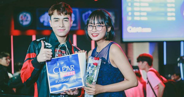 LMHT - PVB.Zeros: "Em rất vui nhưng cũng hơi buồn vì phải đánh bại ...