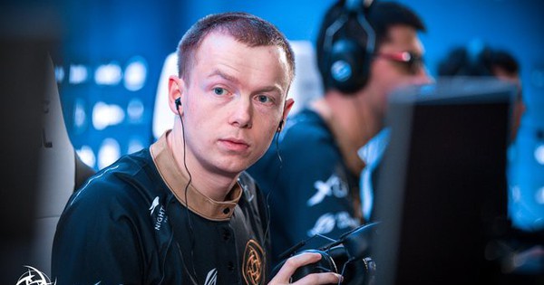 DOTA 2: Cựu vương thế giới đăng đàn 'bóc phốt' admin Epicenter làm việc ...